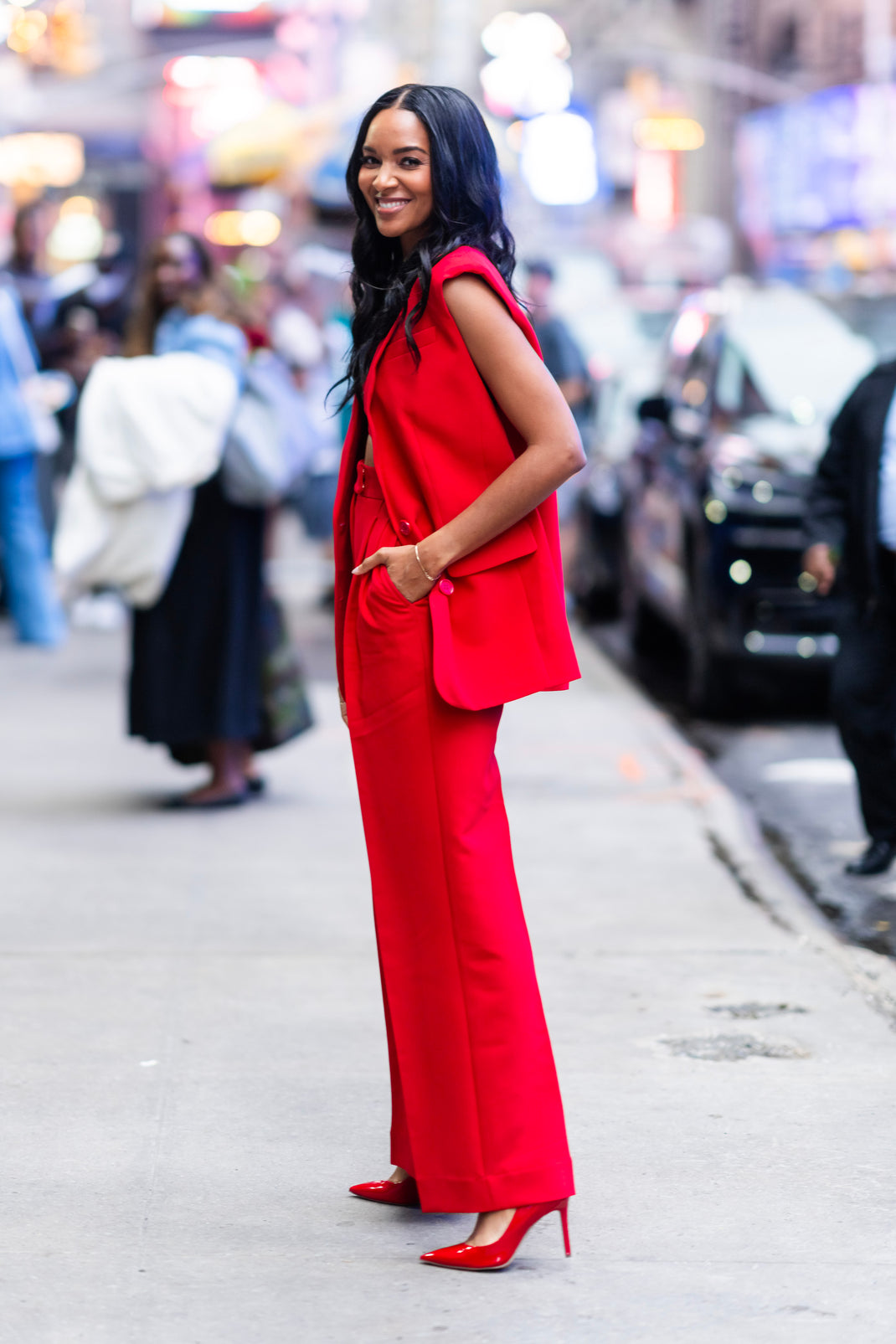 How to Be a Cool Mom: Q&A with Lizzy Mathis – The Home Edit